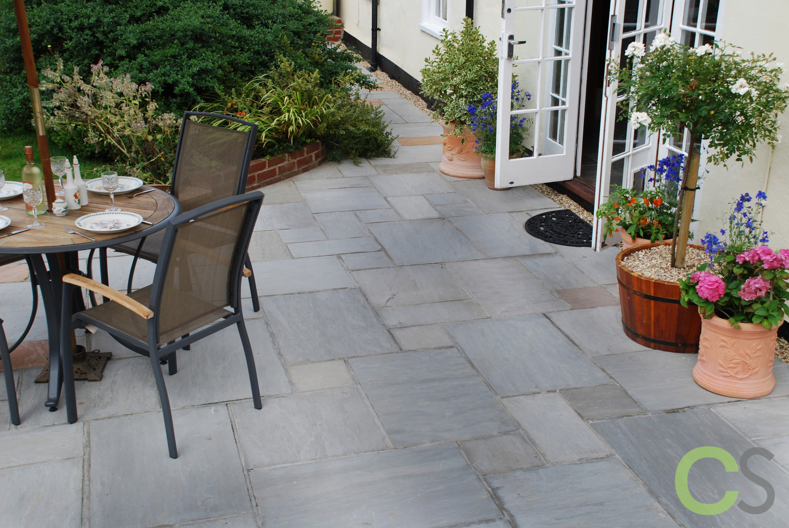 Global Stone Premium Sandstone Castle Grey Paving 4 Size Project Pack ...
